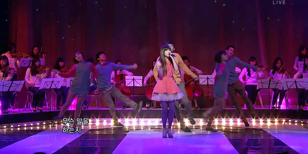 아이유(IU)-좋은 날 (Good Day) LIVE - YouTube