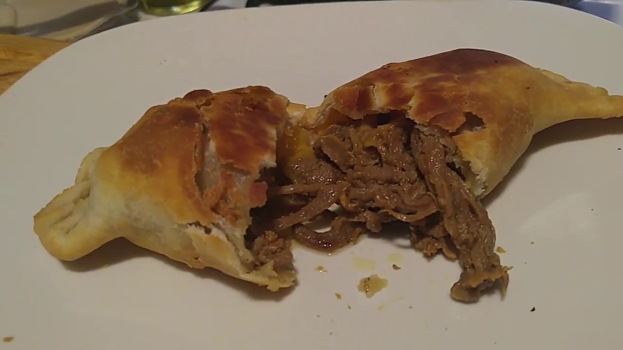 Pastelillo De Queso Y Bistec