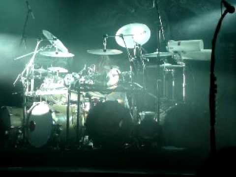 Drum Solo Dani Löble , Helloween, Antwerp 2/12/21010 - YouTube