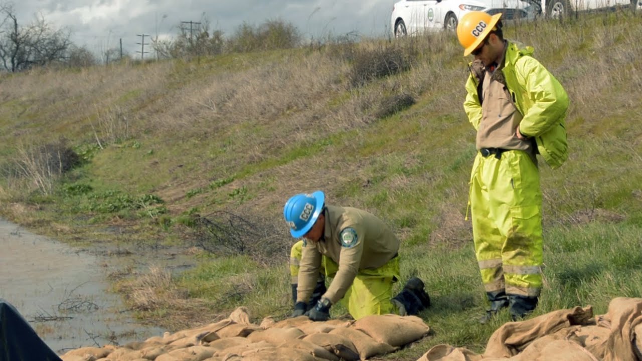 Emergency Response: Hamilton City Flooding - YouTube