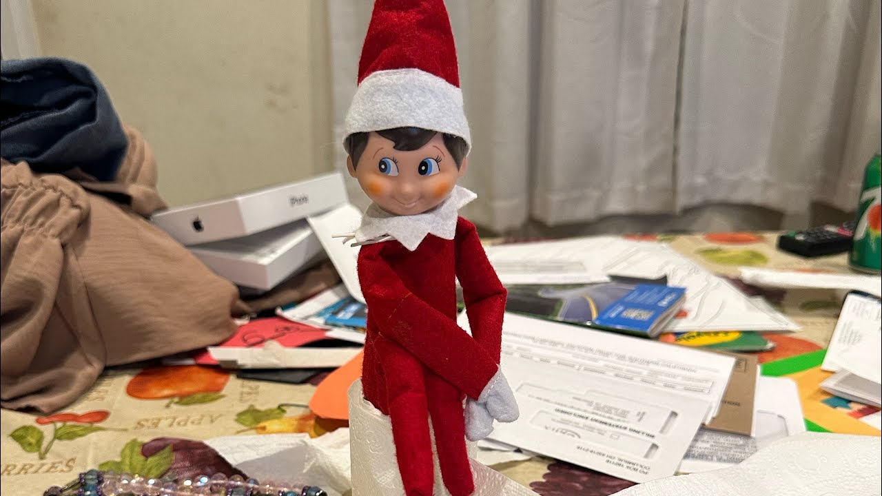 Elf on the shelf doing bad stuff day 1 - YouTube