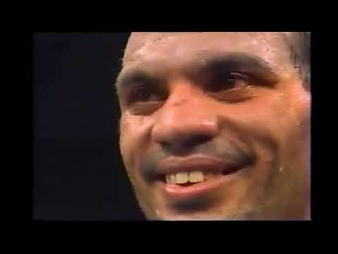 Hacine Cherifi champion du monde des poids moyens (WBC)