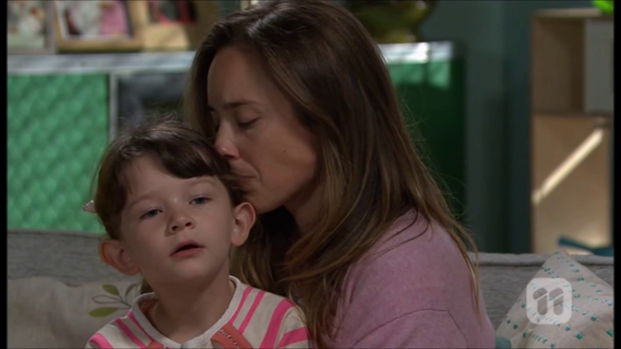 [Neighbours] 7572 Mark & Nell & Sonya & Steph Scene - YouTube