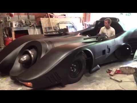 89 Batmobile test firing machine guns - YouTube