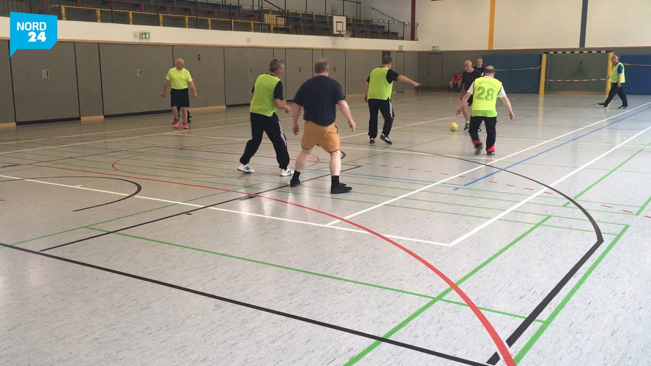 Walking Football in Stotel - YouTube