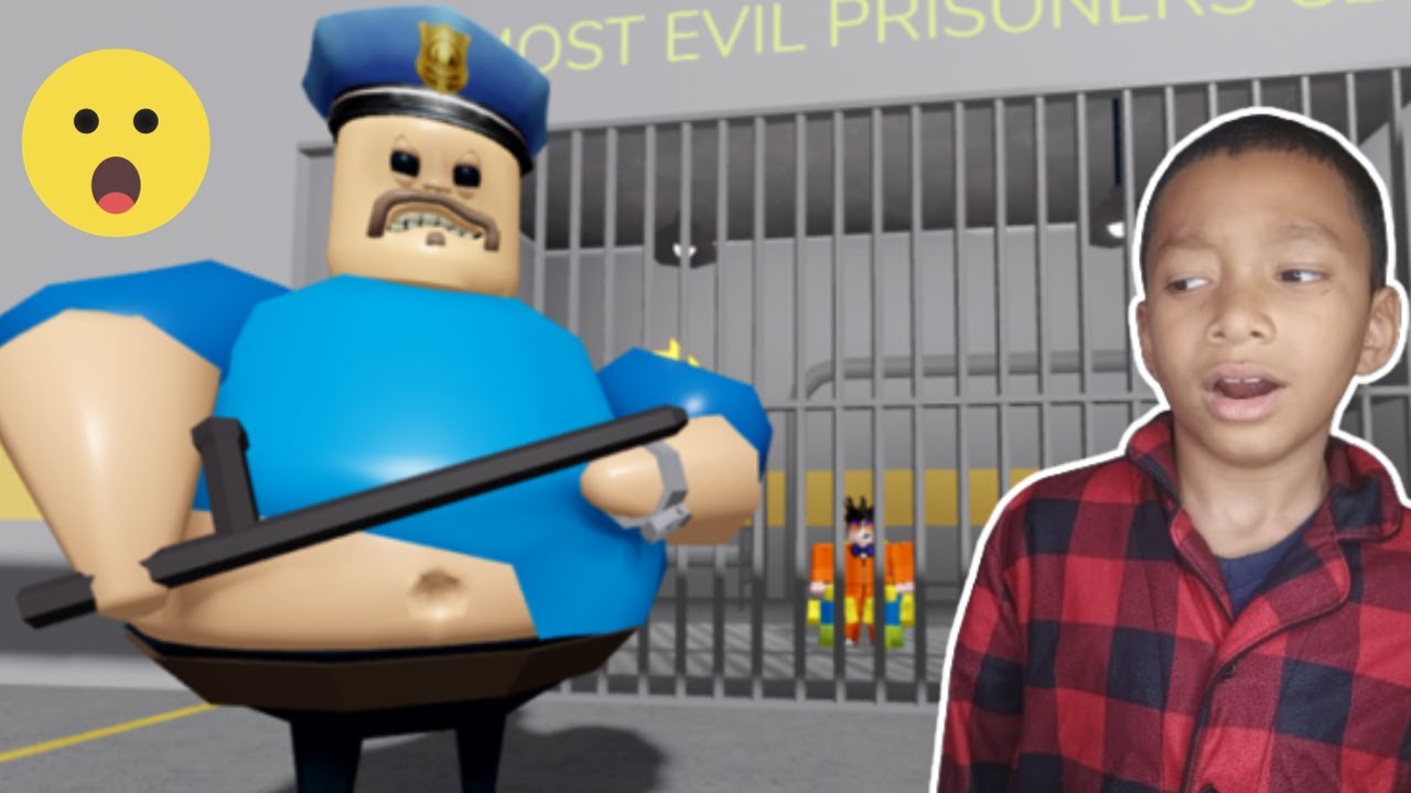 Bacon plays strongest battle grounds (ROBLOX) - YouTube