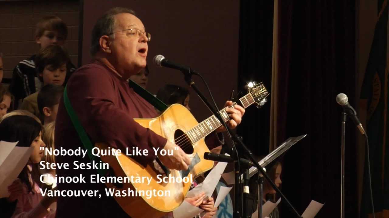 Steve Seskin Performs at Chinook - YouTube