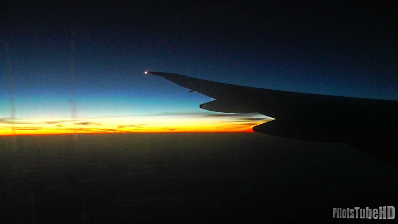 Emirates 777 Night Departure from Dubai [FullHD] - YouTube