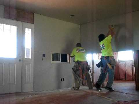 colgando drywall en hawaii.AVI - YouTube