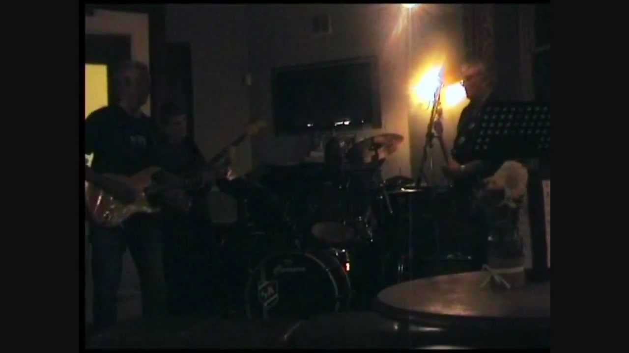 Rupert Webster - "Ramblin' On My Mind" - YouTube