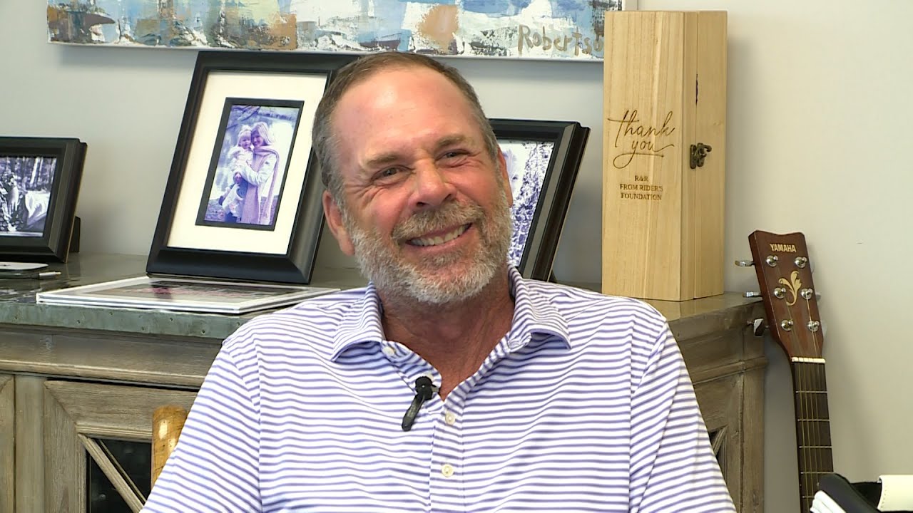 Doug Barron relives first major title on Champions Tour - YouTube