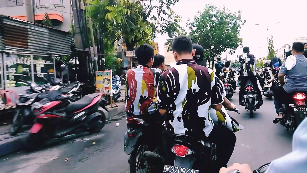 KONVOI DAMAI SIMPLE LIFE COMMUNITY KOTA MEDAN - YouTube