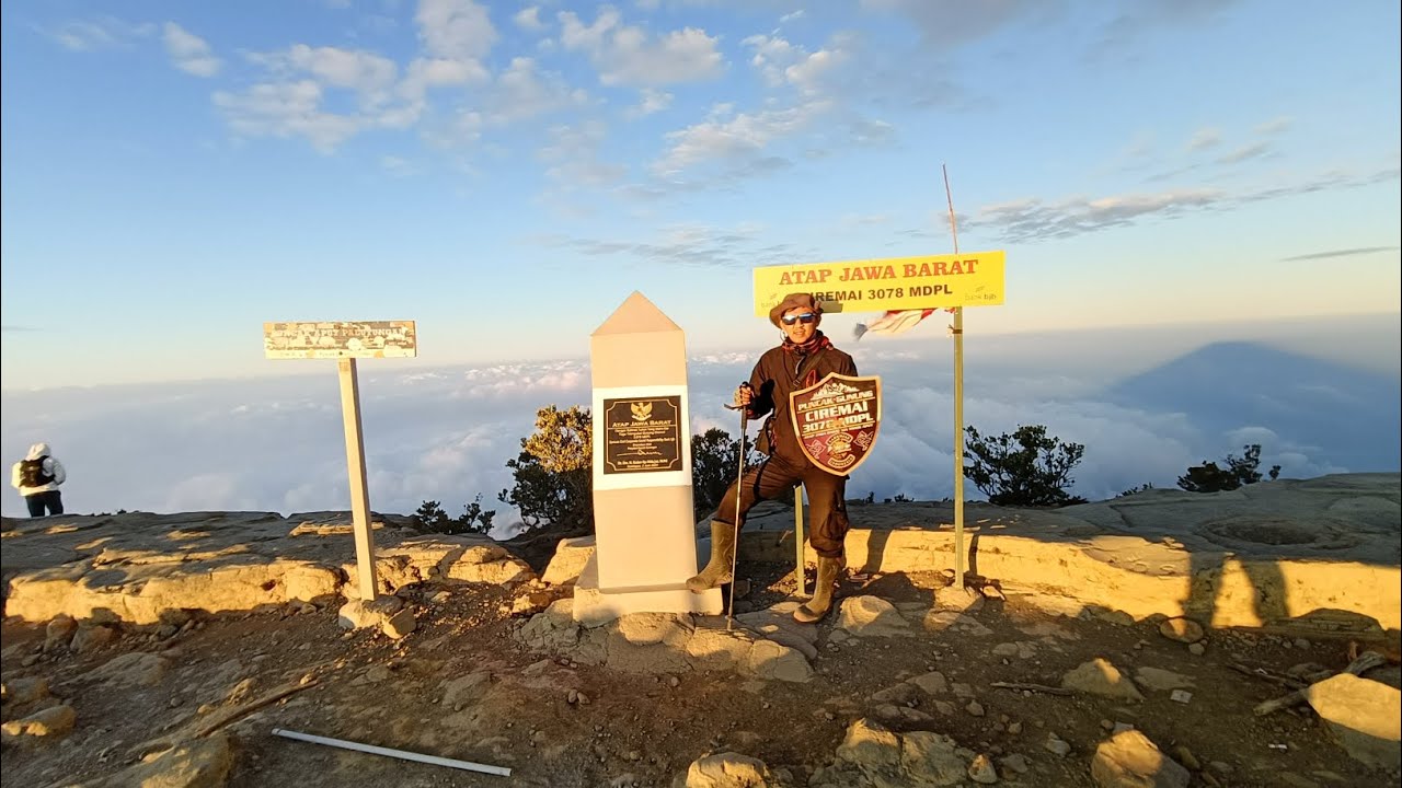 Napak Tilas #4 || Pendakian Atap Jawa Barat Mt. Ciremai 3078 mdpl - YouTube
