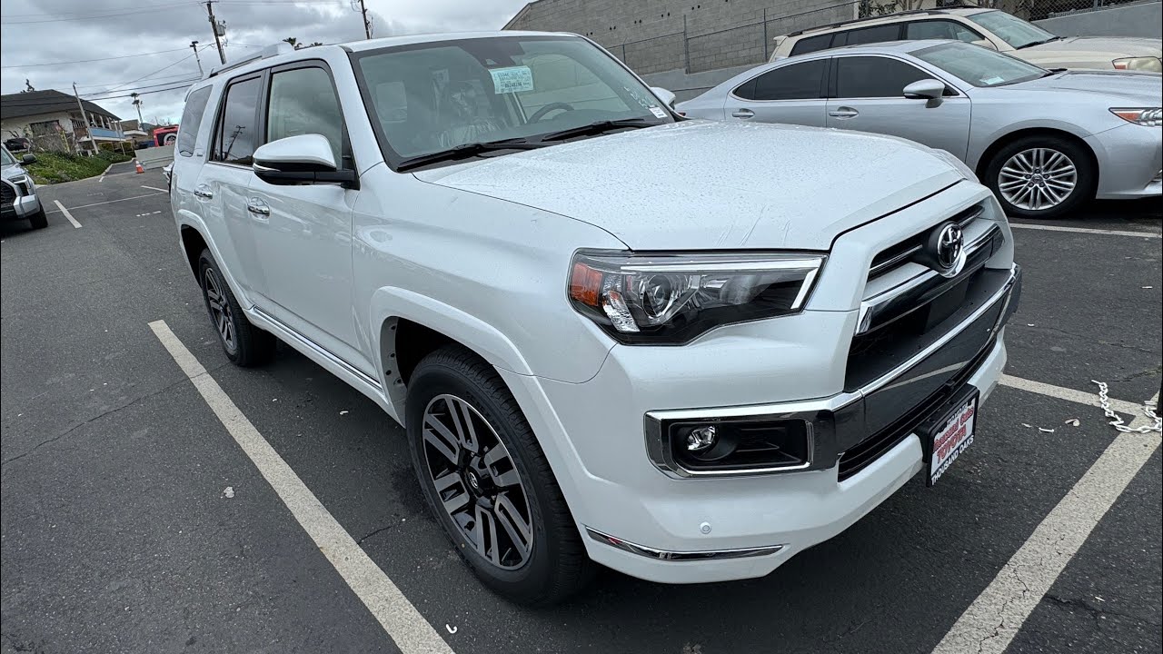 2024 Toyota 4Runner Limited Horn - YouTube