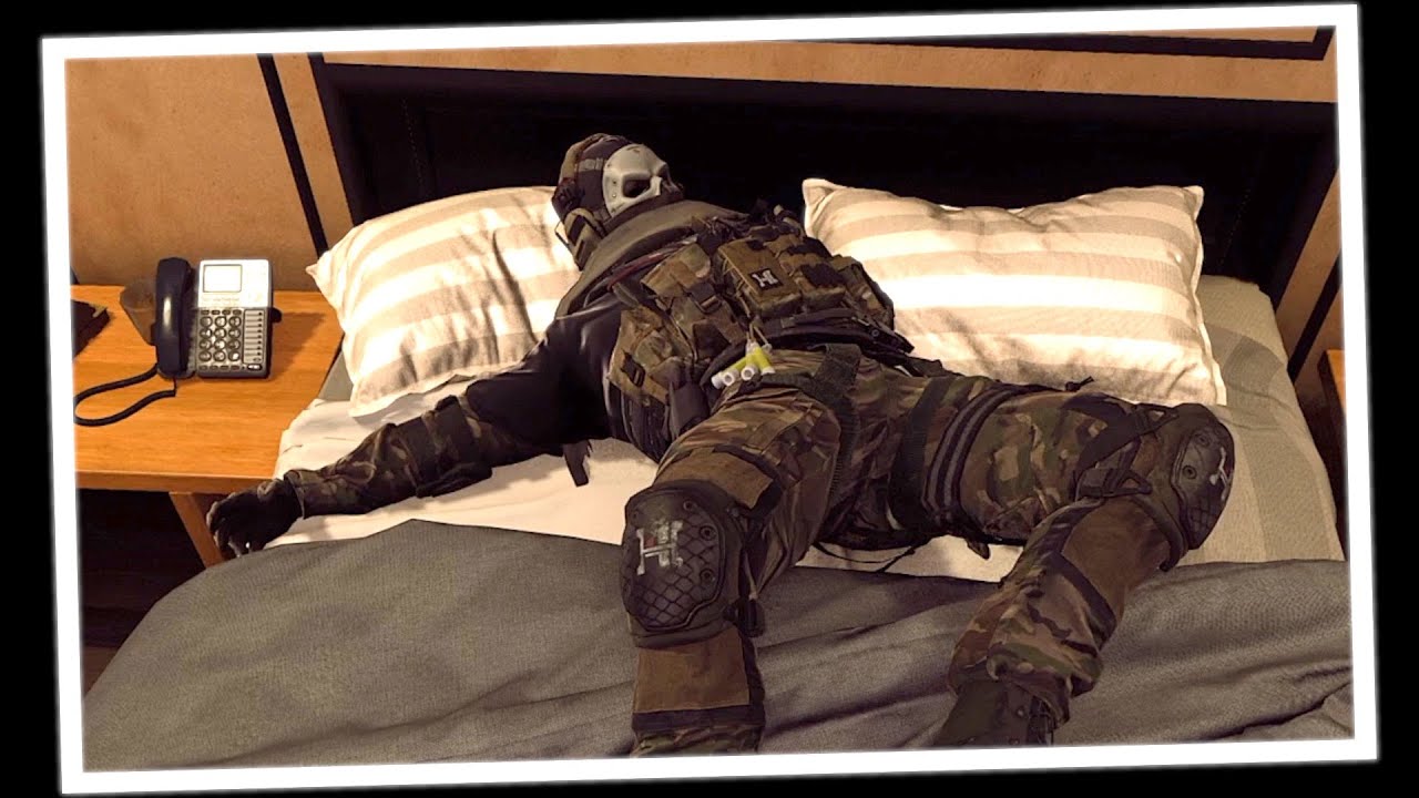 Simon Ghost Riley Sleeps With His Mask On - YouTube