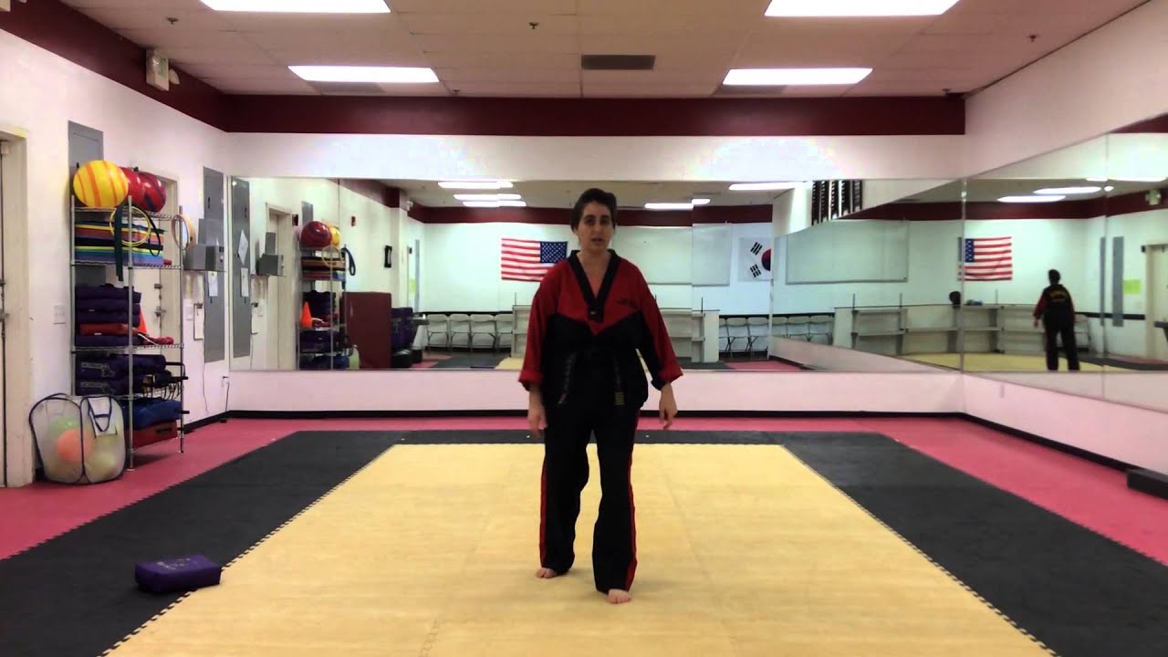 Forward stance - 6 basic motions teaching 4-6 year year old students ...