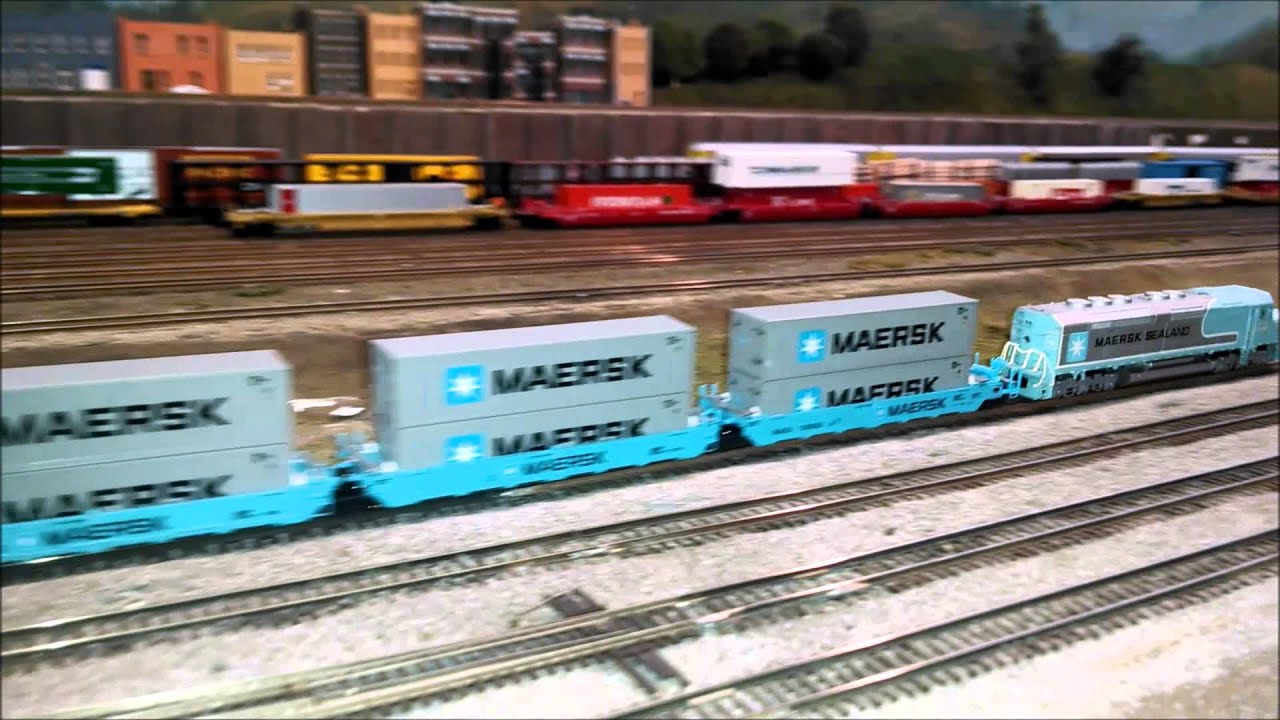 Maersk N Scale Double Stack Kato Container - YouTube