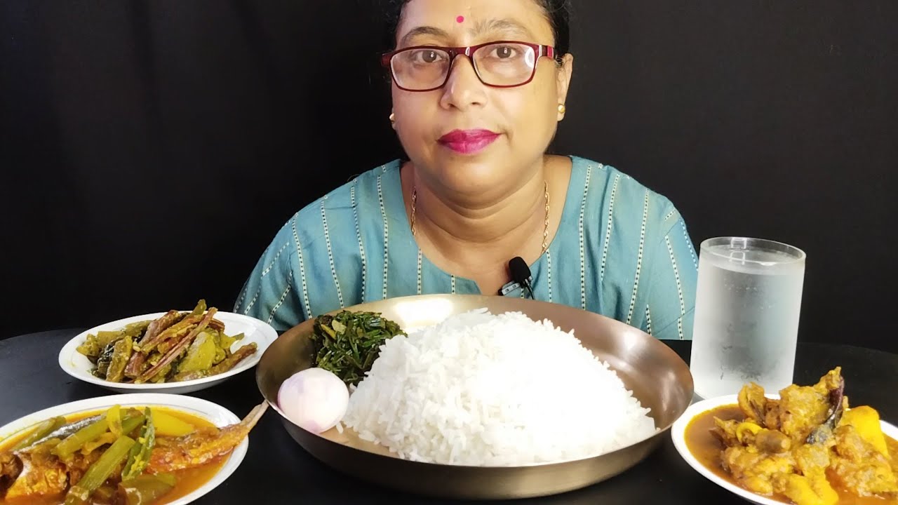 Bhat,Kalmi Sak Vaja,Pui Doga Chocchori,Bata Macher Jhol Spicy Chicken ...