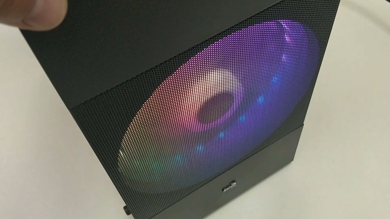 AeroCool Atomic Lite - YouTube