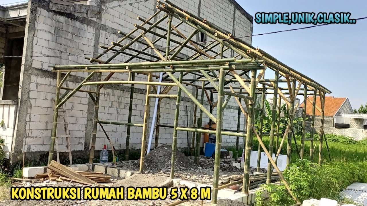 Membuat konstruksi rumah bambu 5x8m - YouTube
