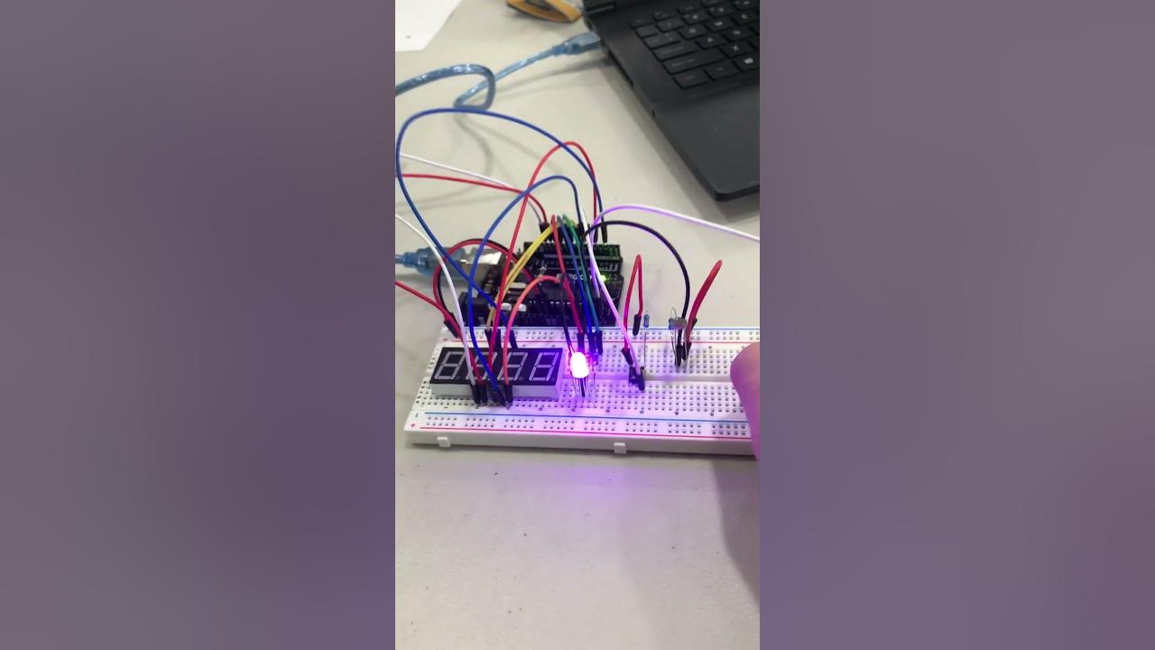 Nicholas Karalis Lab3 Exercise2 #arduino #programming - YouTube