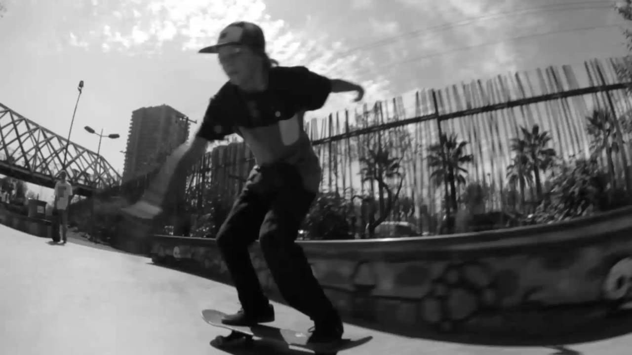 DESCARO LINEA: SEBASTIAN AEDO - YouTube