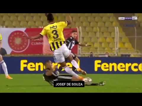 JOSEF DE SOUZA'NIN LEMOSA YAPTIĞI FAUL