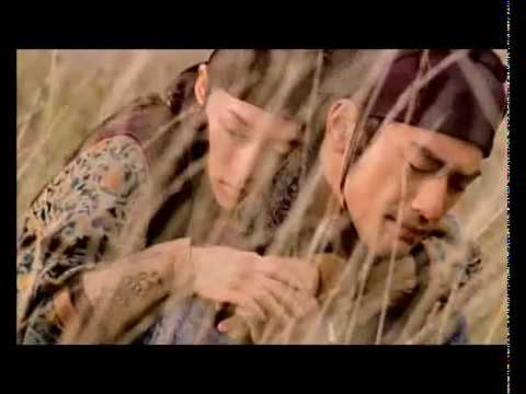 parlayan hançerler-zhang ziyi-House of Flying Daggers-.mp4