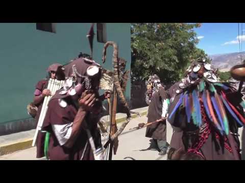 Fiesta de las Cruces - Chunchos en Luricocha, Huanta - Perú 2016 - YouTube