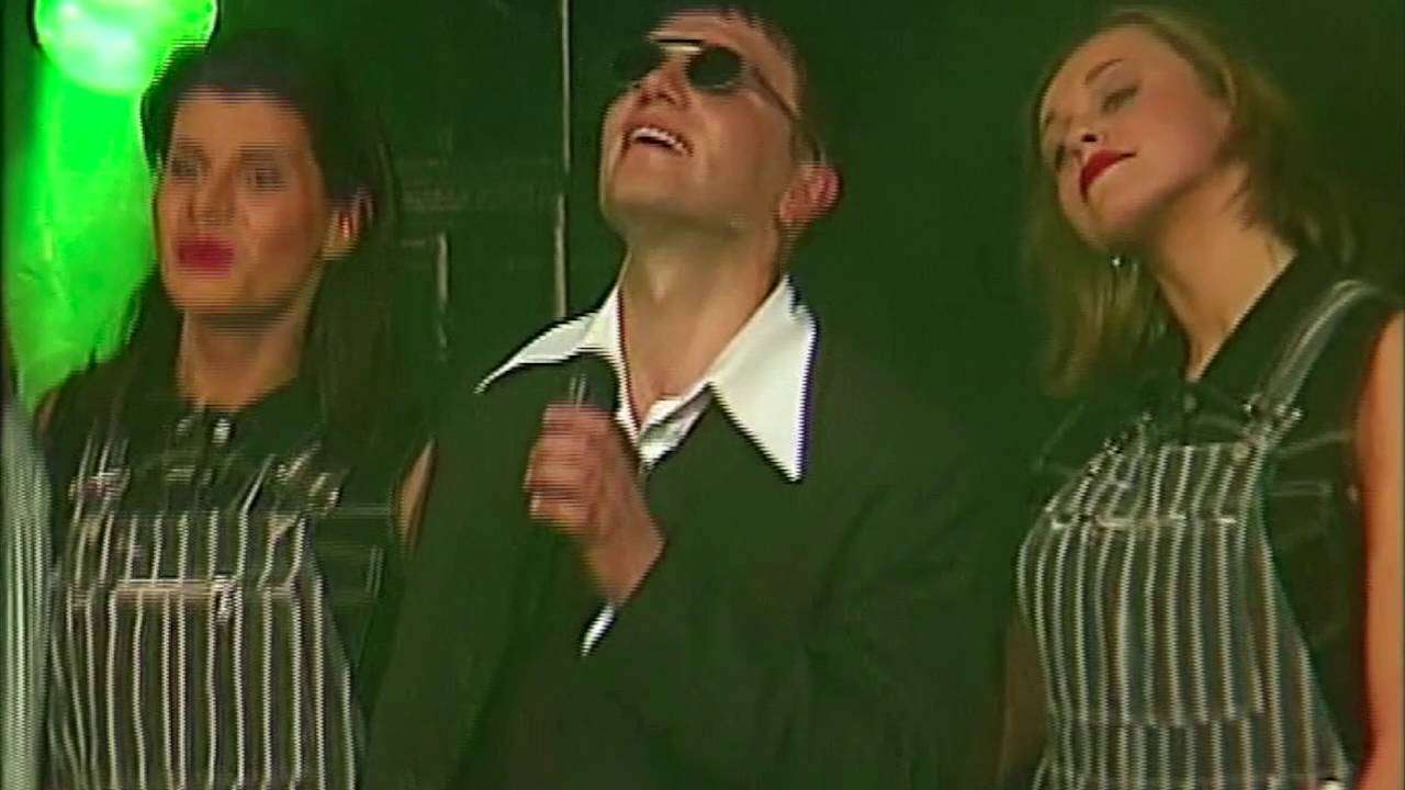 Tomas Augulis - Surask mane (original)/ Muzikos ir madų šou 1997 - YouTube