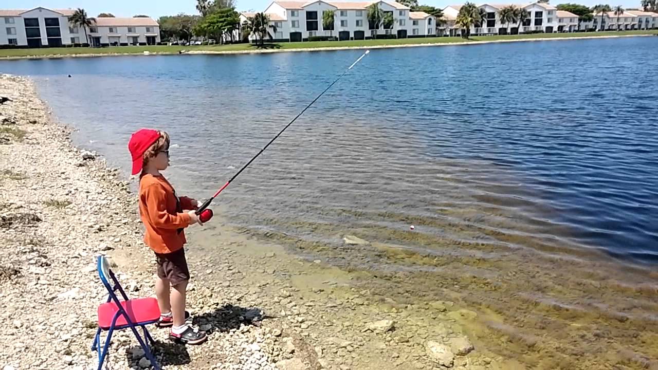 The little fisherman - YouTube