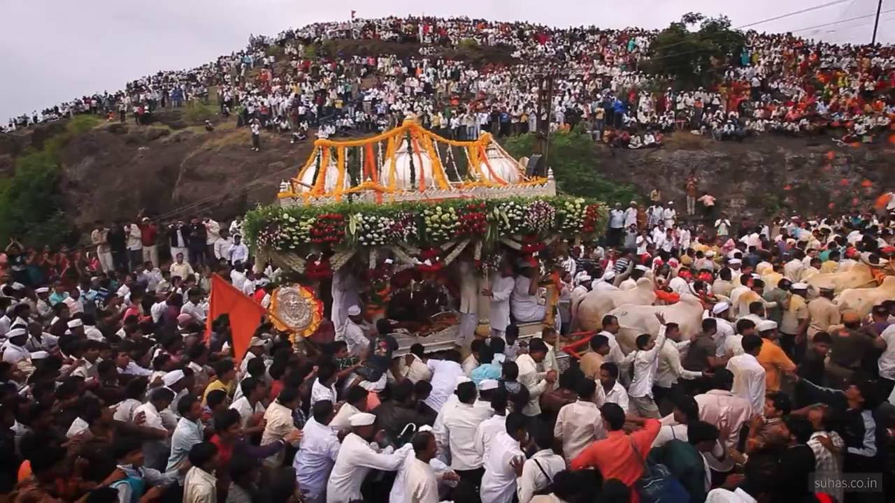 Pandharpur chi Wari ( Palakhi ) - YouTube