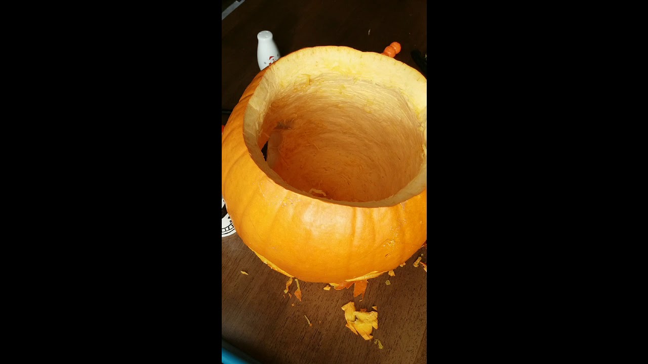 Bendy How to Carve Bendy In Pumpkin - YouTube