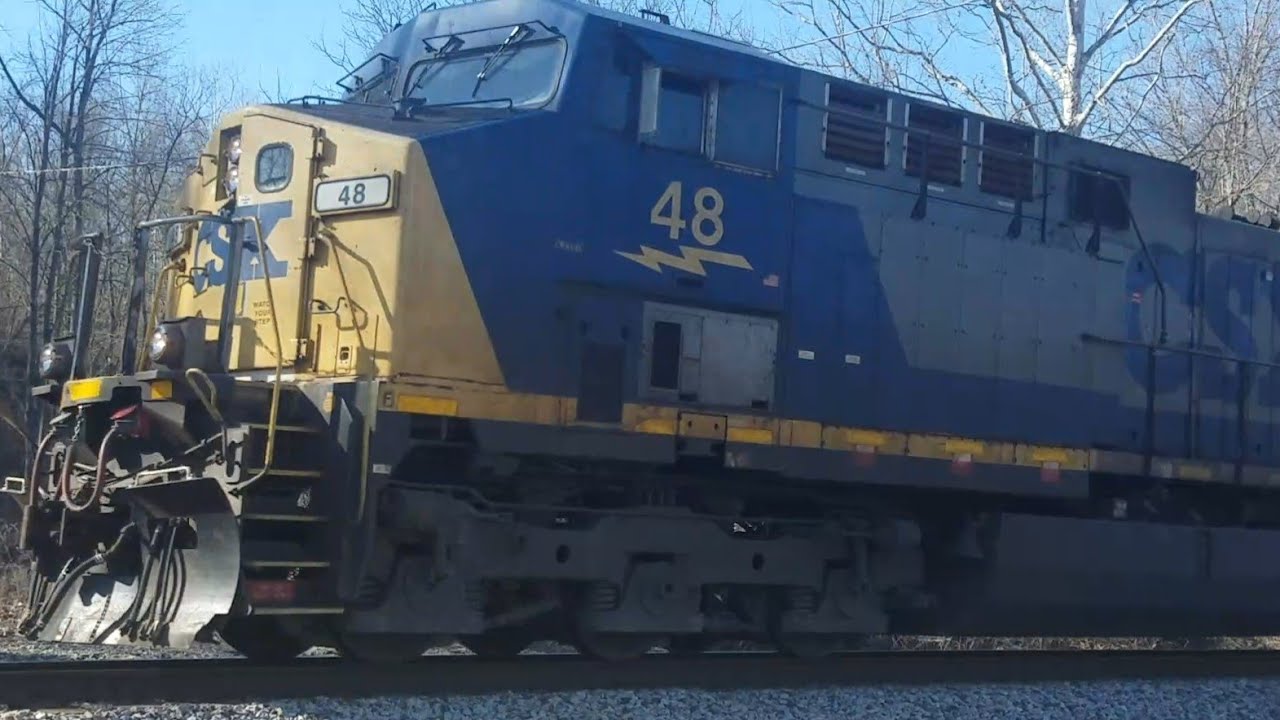 CSX 48 Leads U080 in Montezuma, IN - YouTube