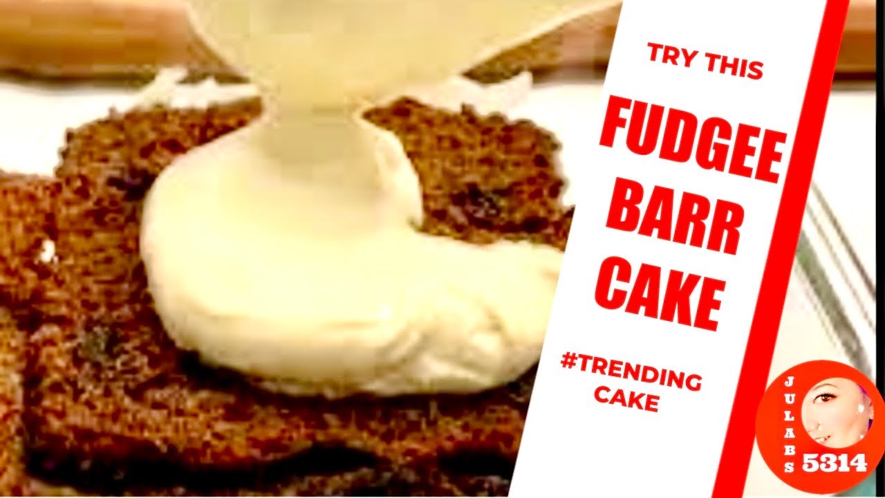 FUDGEE BARR CAKE || TRY TO BAKE A #trending #cake - YouTube