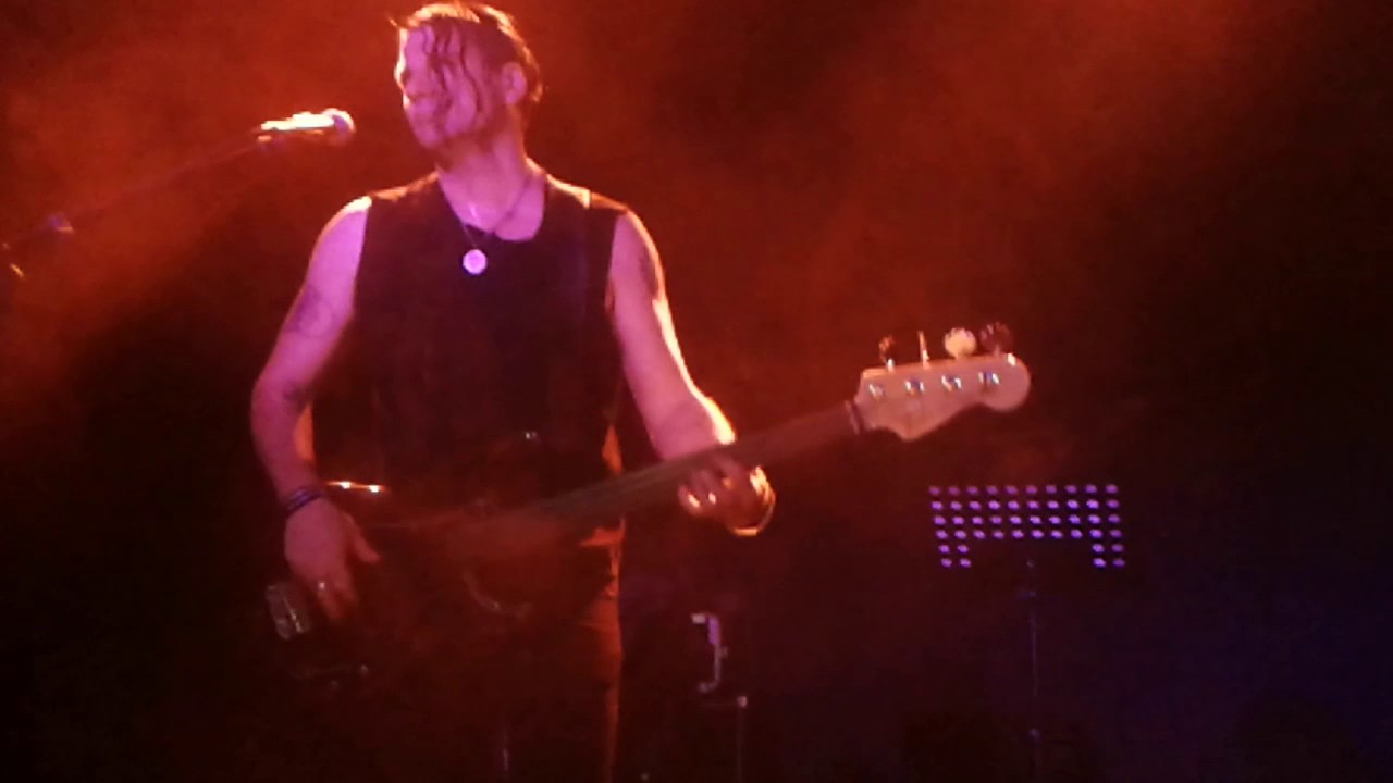 Peter Murphy Bela lugosi's dead Stripped Tour 2016 - YouTube