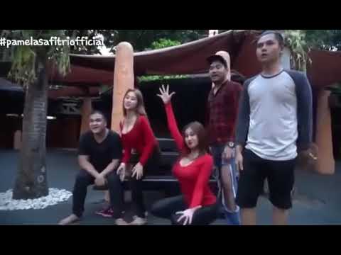 HOT PAMELA SAFITRI.... 3 PRIA