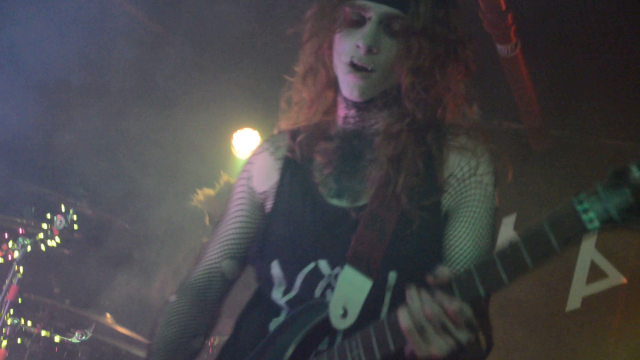 Justin Symbol - Holiest of The Holies @The Delancey, NYC 11/19/16 - YouTube