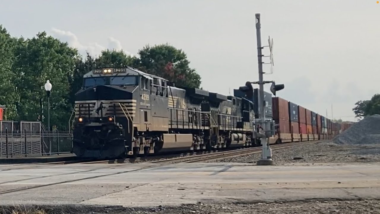 NS 4299 Leads Long NS 296 Intermodal Train Spartanburg SC - YouTube