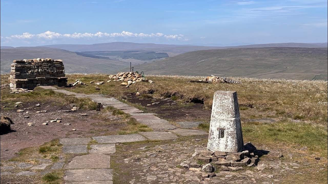 Buckden pike and great whernside walk in Yorkshire dales - YouTube