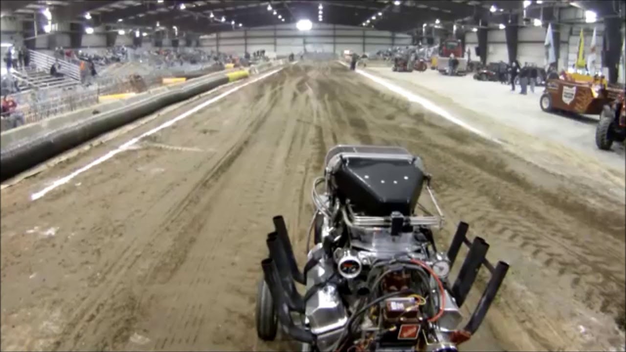 IH 1206 Beer Money Pulling Team The Remedy - YouTube