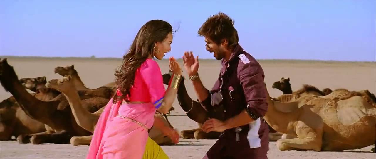 R Rajkumar Saree ka fall sa 1080p - YouTube