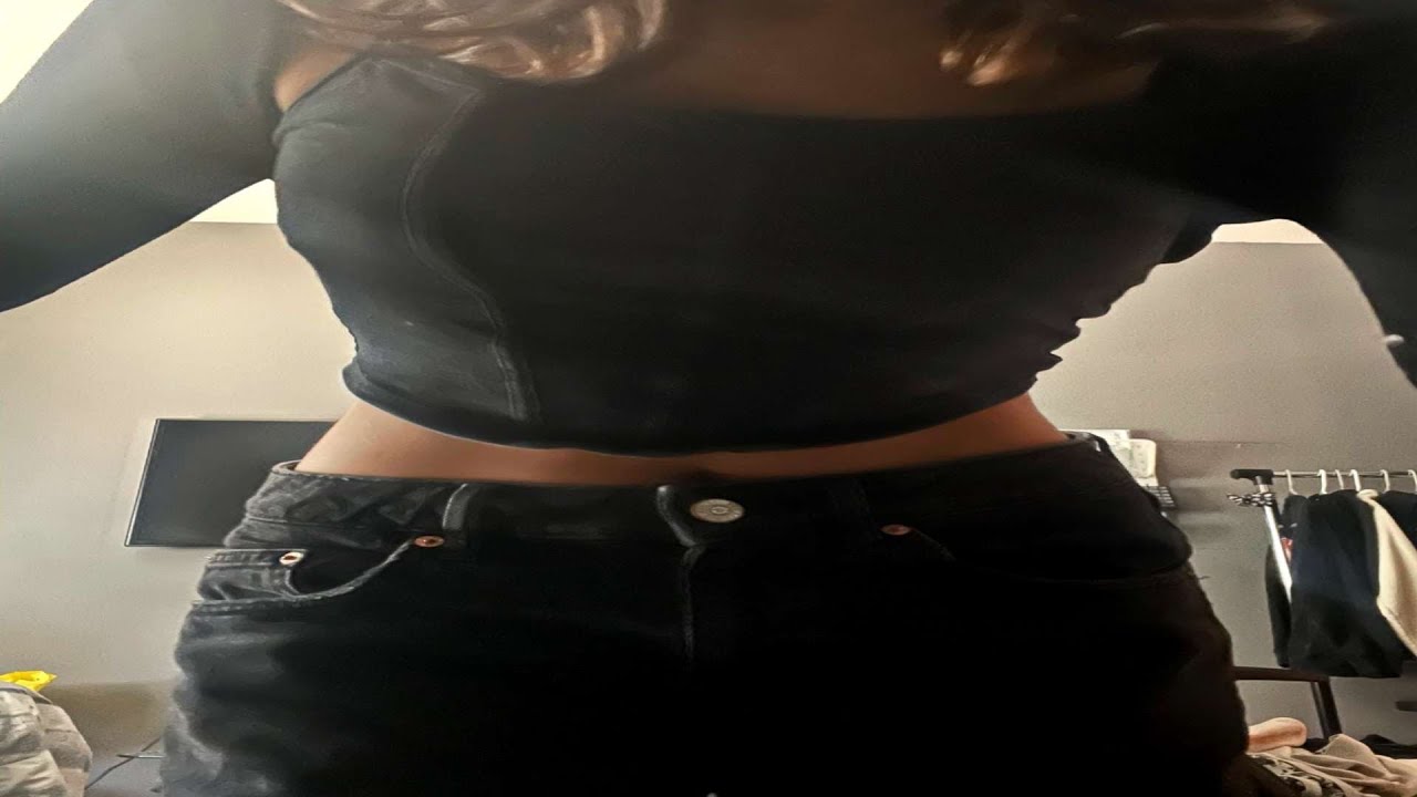 got this HOT and SEXY egirl KITTEN playing with my joystick till i ...