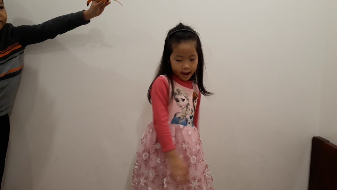 Ca nhạc thiếu nhi - Ba thương con - YouTube