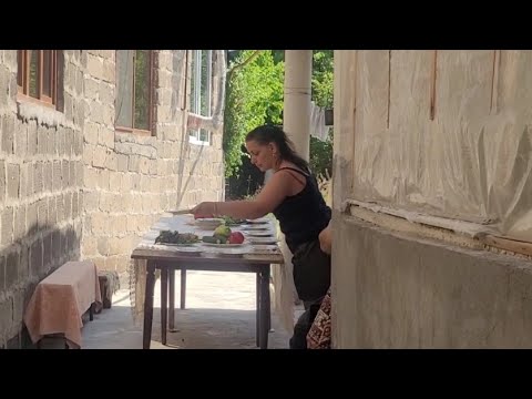 ԳՆԱՑԻ ՏԱԹևԻ ՀԱՅՐԱԿԱՆ ՏՈՒՆ/ ԻՆՉ Է ՈՒԶԵԼ ԼԻԼԻԹԸ...