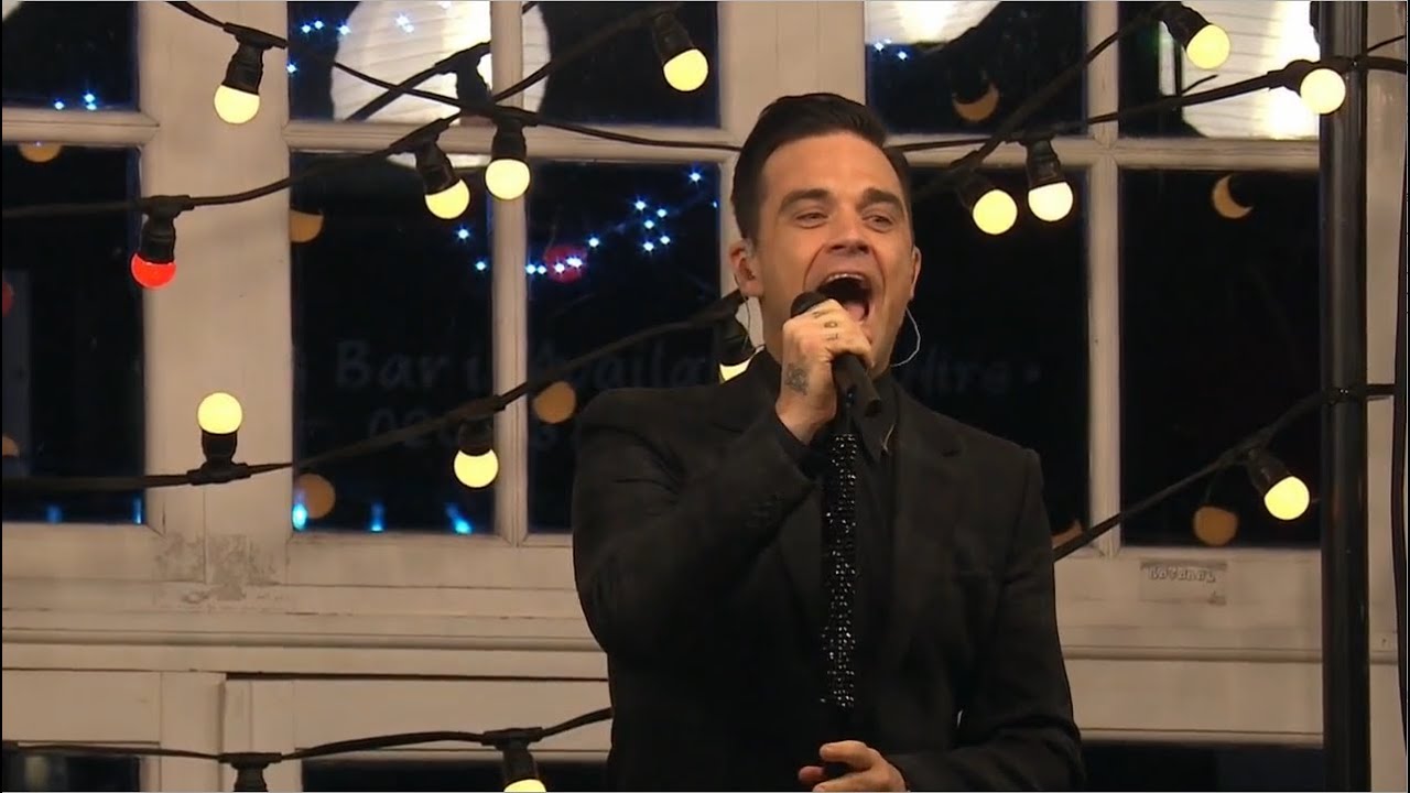 Robbie Williams - I Wish It Could Be Christmas Everyday - YouTube