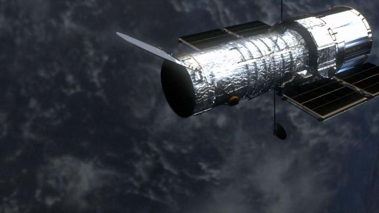 Hubble commemorates its 30th year with new images - YouTube