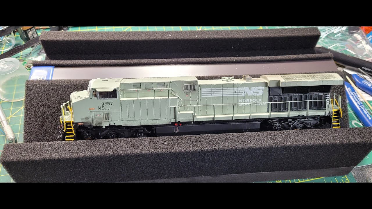 ESU Premium Foam Train Service Tray - YouTube