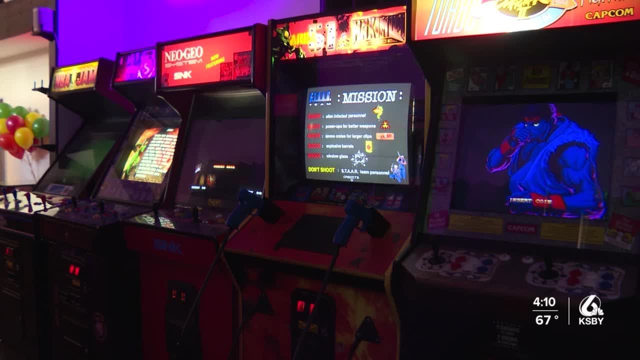 Solvang business owners open new family-friendly arcade - YouTube