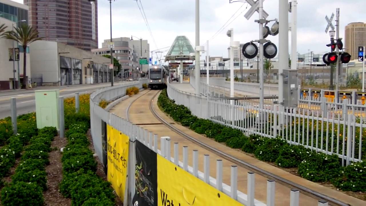 LA Metro Gold Line trams meeting at Little Tokyo Station - YouTube